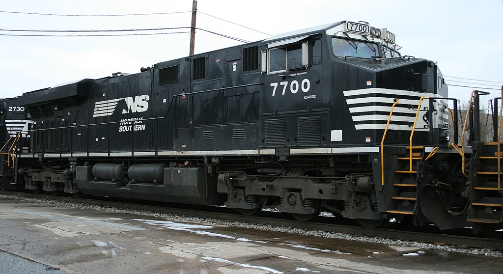 NS 7700